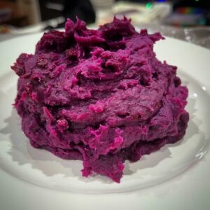Creamy Purple Mashed Potatoes ⋆ Vegezy 🍄